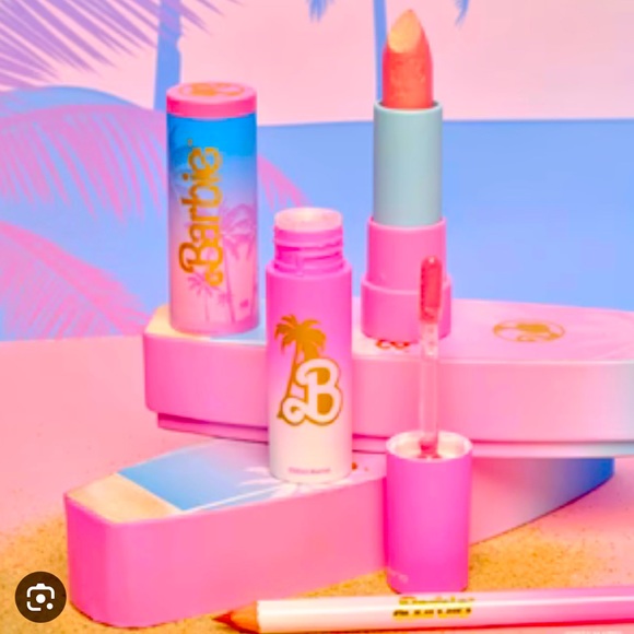 Glamlite | Makeup | Barbie X Glamlite Out Of Office Lip Kit Is Every ...